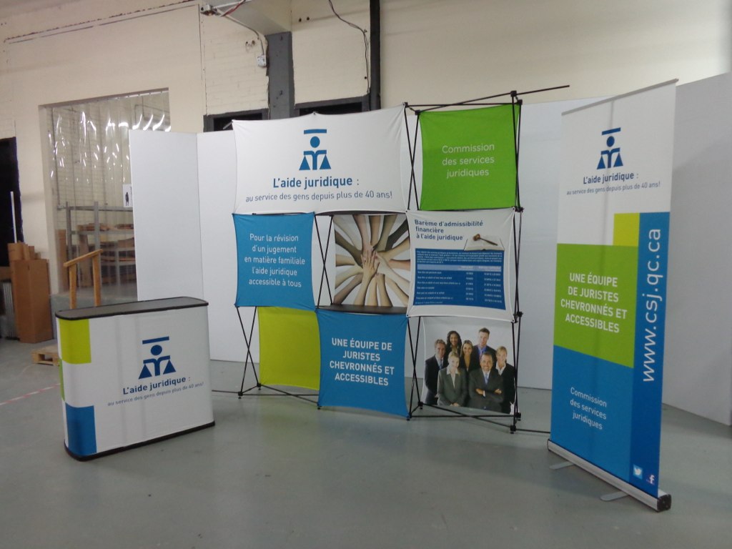 hello.xpress – Experience Exhibits